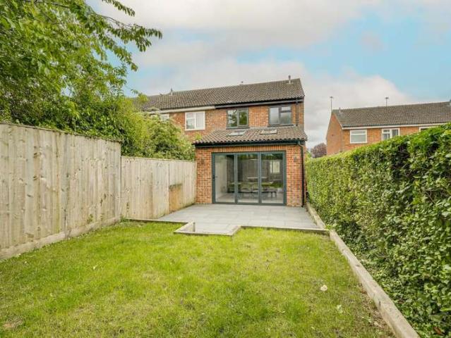 2 Bedroom Semi Detached House