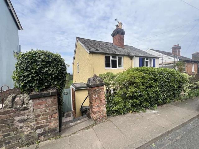 2 Bedroom Semi Detached House