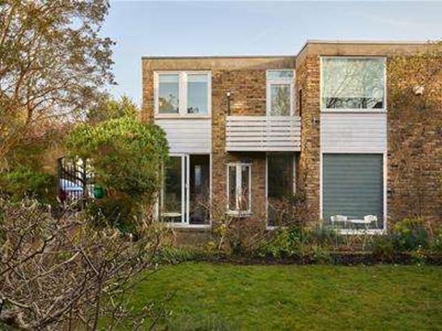 2 Bedroom Semi Detached House