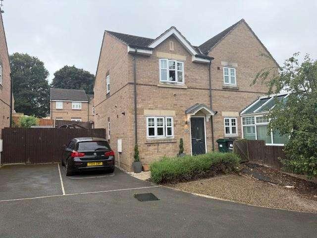 2 Bedroom Semi Detached House
