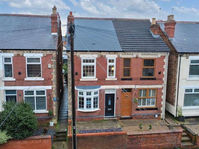 2 Bedroom Semi Detached House