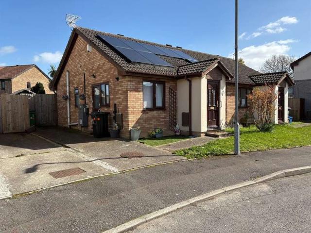 2 Bedroom Semi Detached House
