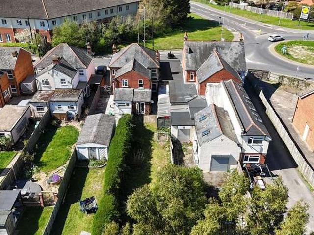 2 Bedroom Semi Detached House