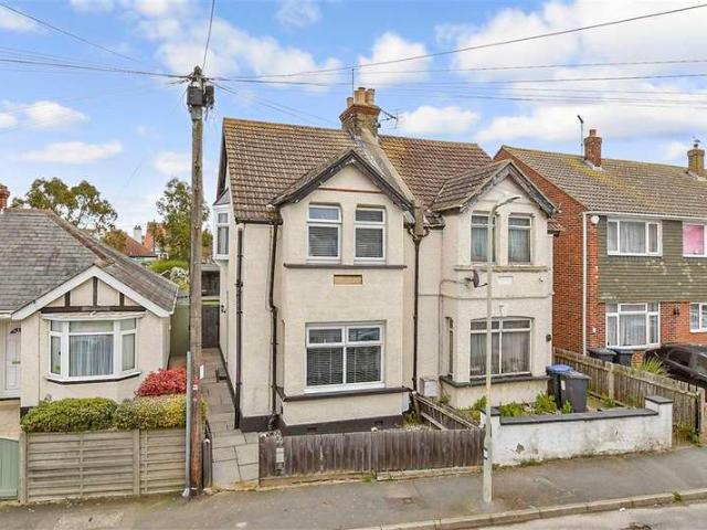 2 Bedroom Semi Detached House