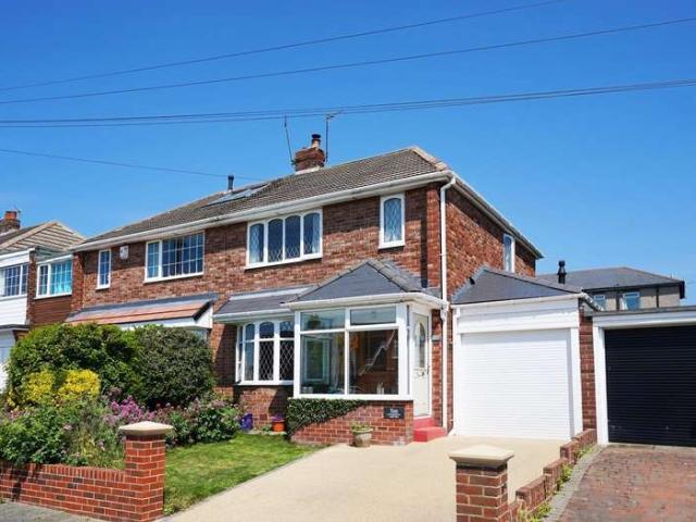 2 Bedroom Semi Detached House