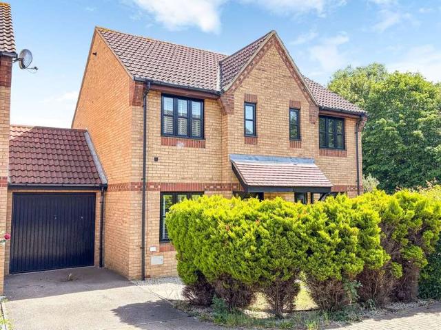 2 Bedroom Semi Detached House
