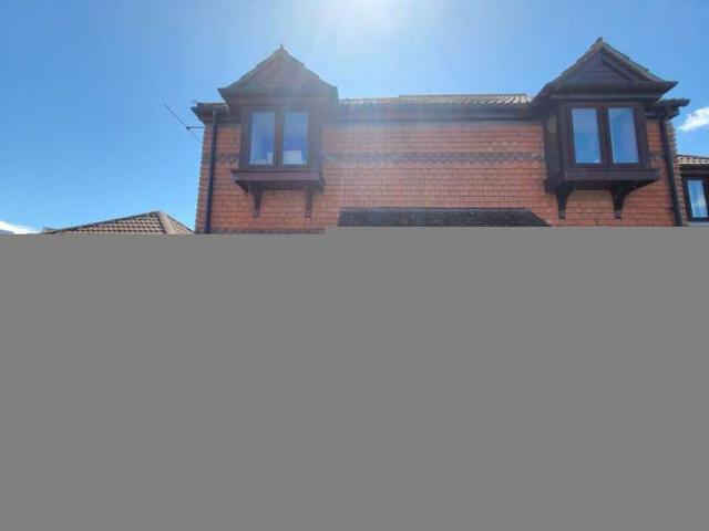 2 Bedroom Semi Detached House