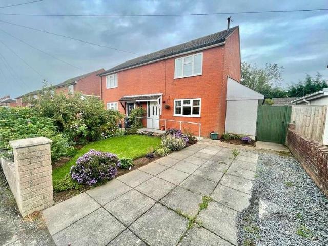 2 Bedroom Semi Detached House