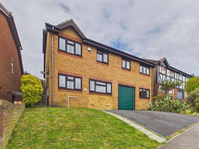 2 Bedroom Semi Detached House