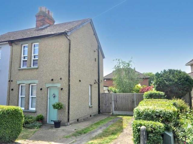 2 Bedroom Semi Detached House