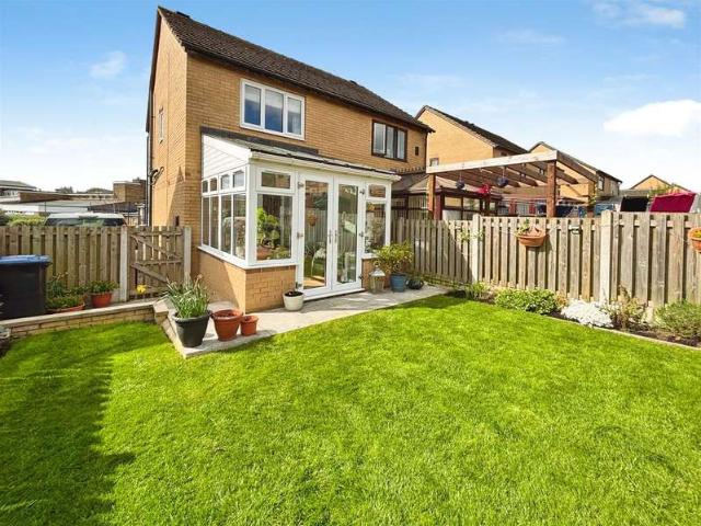 2 Bedroom Semi Detached House