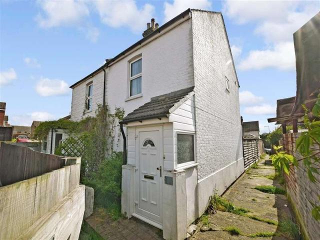 2 Bedroom Semi Detached House