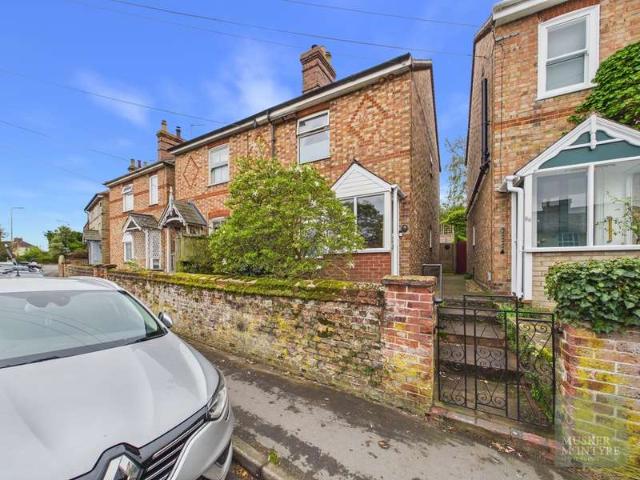 2 Bedroom Semi Detached House