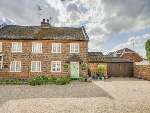 2 Bedroom Semi Detached House