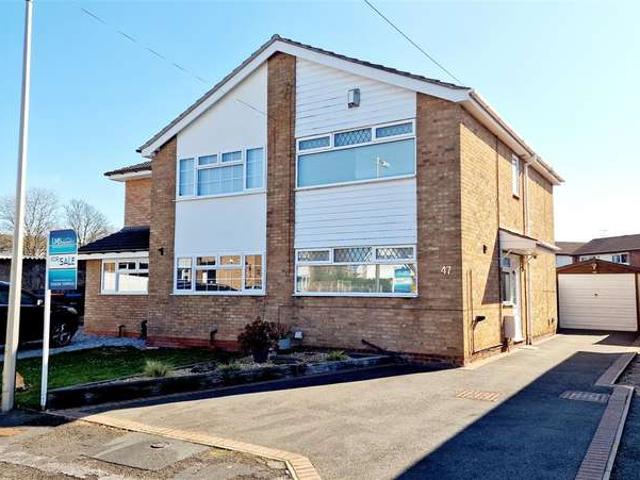 2 Bedroom Semi Detached House