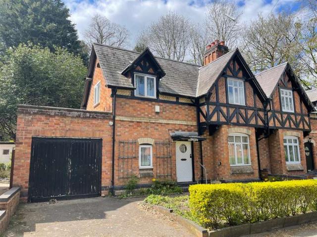 2 Bedroom Semi Detached House