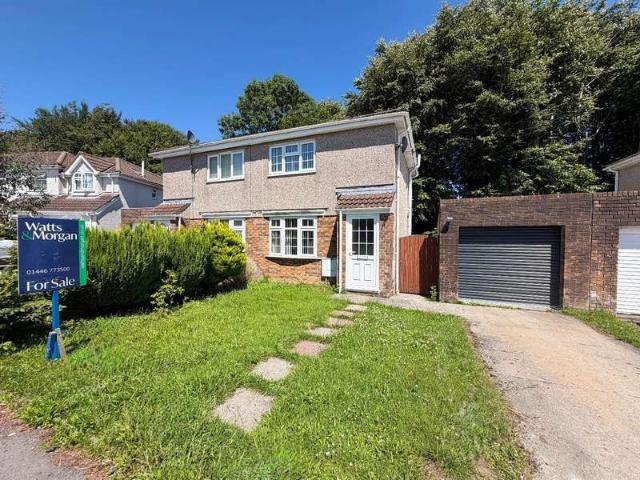 2 Bedroom Semi Detached House