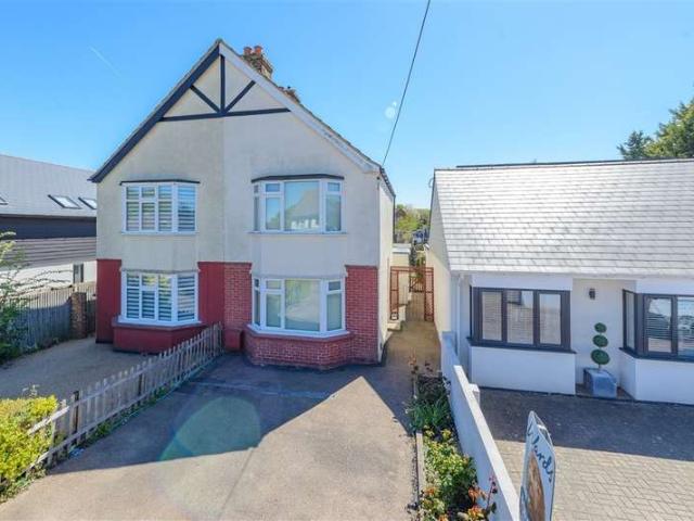 2 Bedroom Semi Detached House