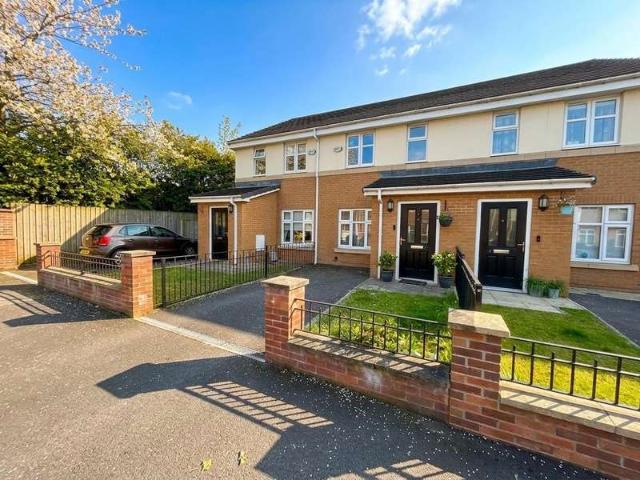 2 Bedroom Semi Detached House