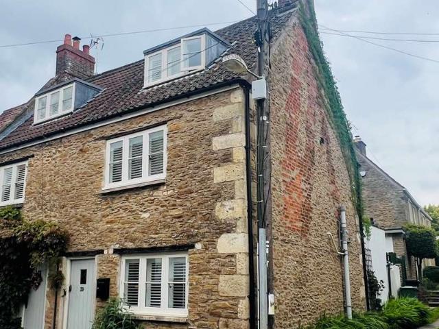 2 Bedroom Semi Detached House