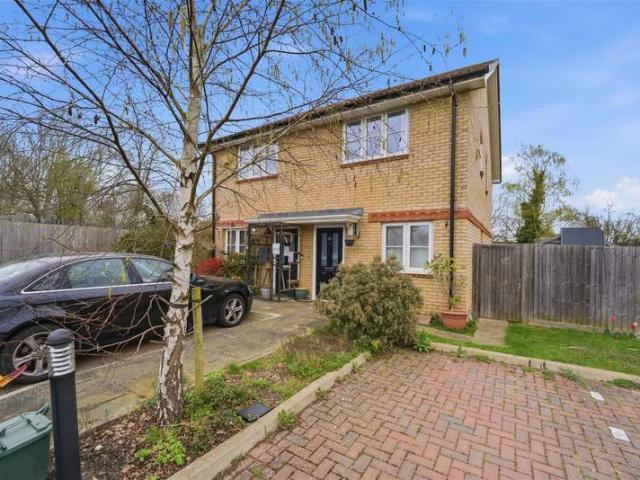 2 Bedroom Semi Detached House