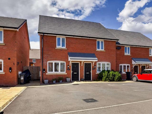 2 Bedroom Semi Detached House