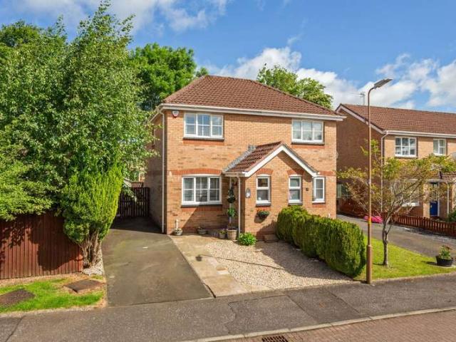 2 Bedroom Semi Detached House
