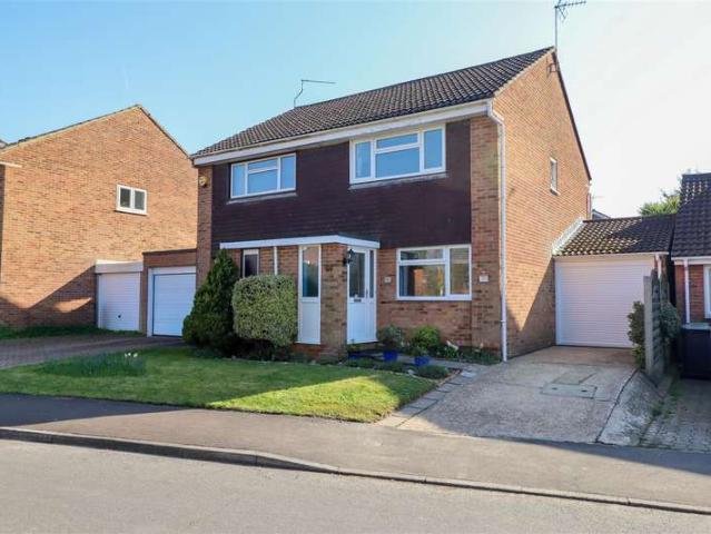 2 Bedroom Semi Detached House