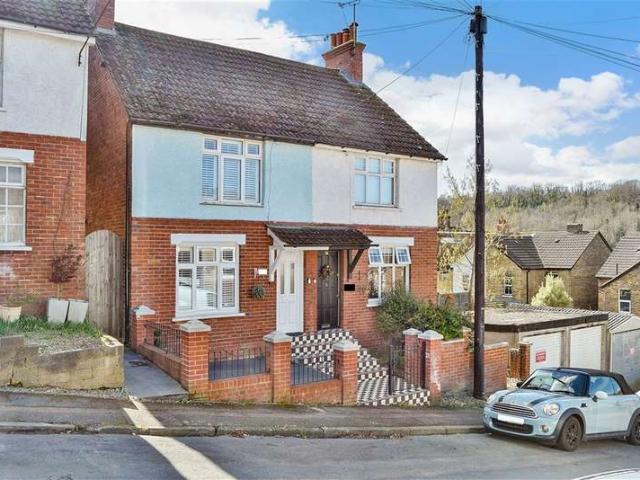 2 Bedroom Semi Detached House