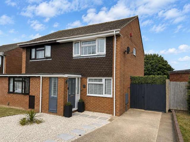 2 Bedroom Semi Detached House