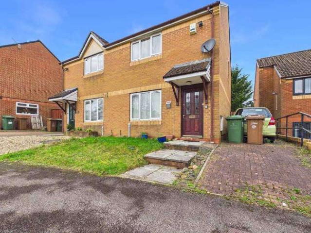 2 Bedroom Semi Detached House