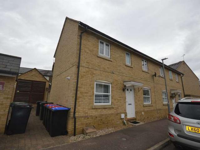 2 Bedroom Semi Detached House