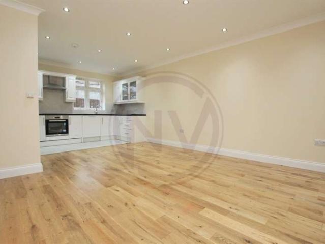 2 Bedroom Semi Detached House
