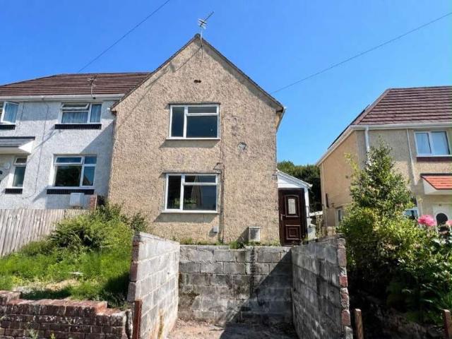 2 Bedroom Semi Detached House