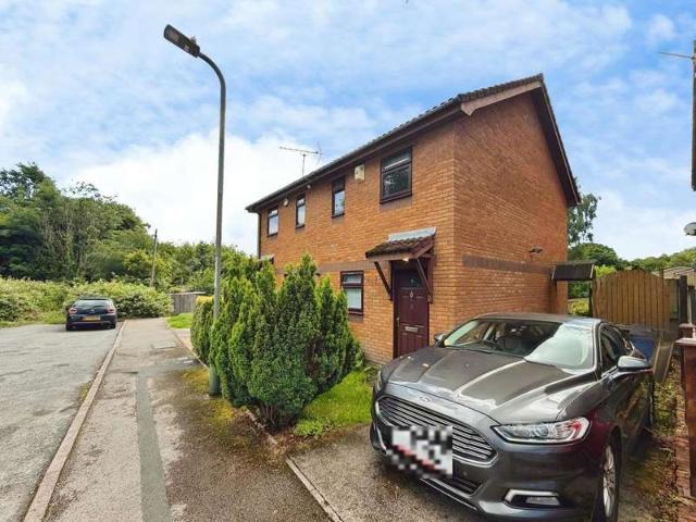 2 Bedroom Semi Detached House