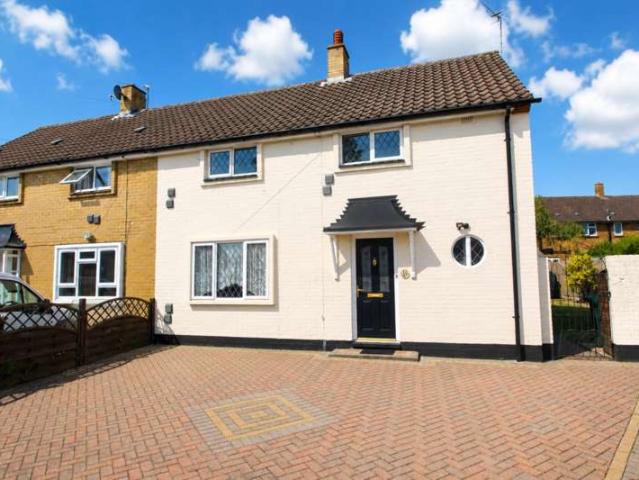 2 Bedroom Semi Detached House
