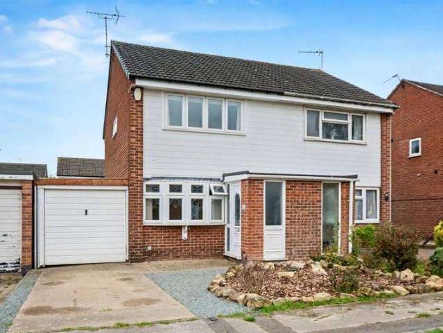2 Bedroom Semi Detached House