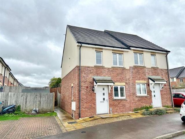 2 Bedroom Semi Detached House