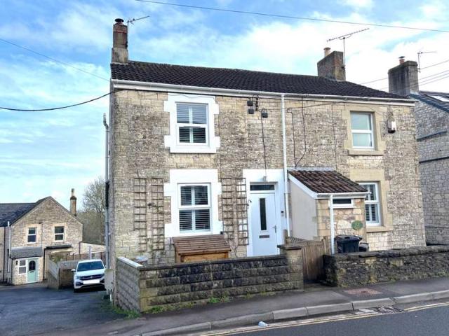3 Bedroom Semi Detached House