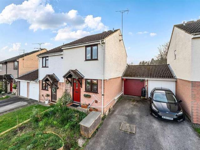 2 Bedroom Semi Detached House