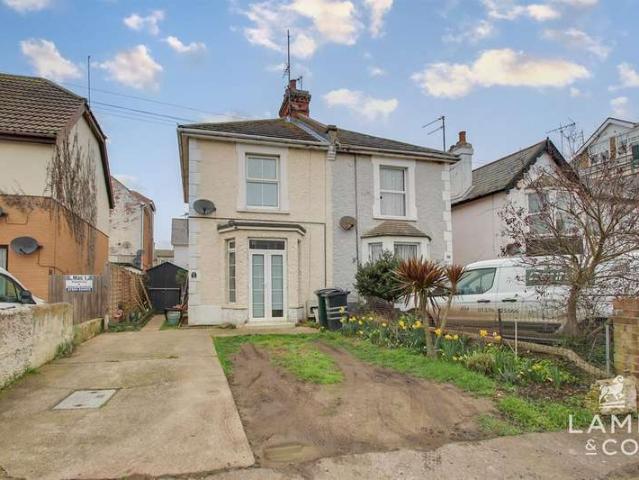 2 Bedroom Semi Detached House
