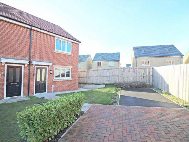2 Bedroom Semi Detached House