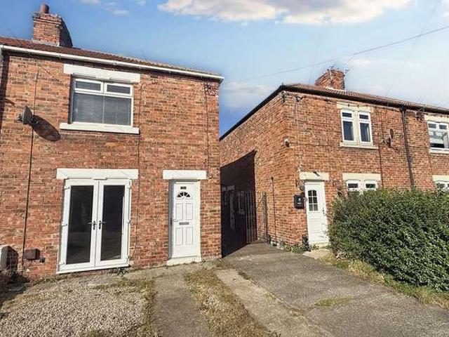 2 Bedroom Semi Detached House