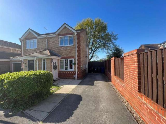 2 Bedroom Semi Detached House