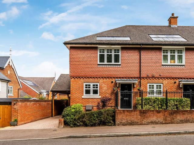 2 Bedroom Semi Detached House
