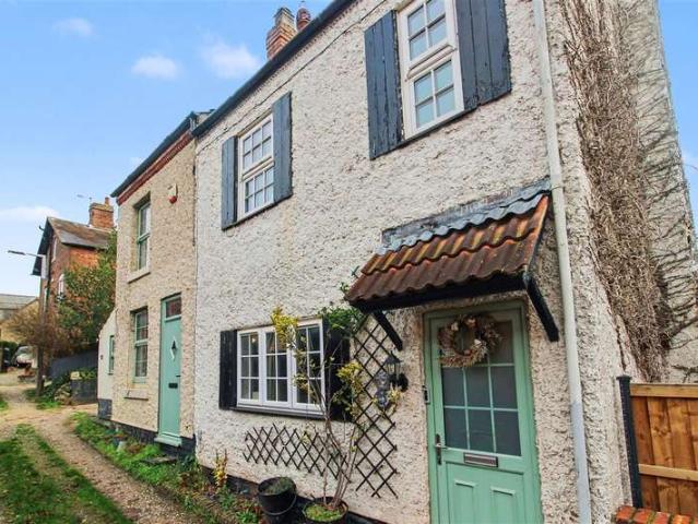 2 Bedroom Semi Detached House