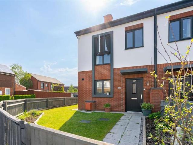 2 Bedroom Semi Detached House