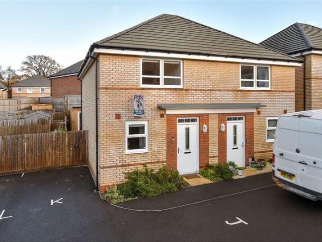 2 Bedroom Semi Detached House