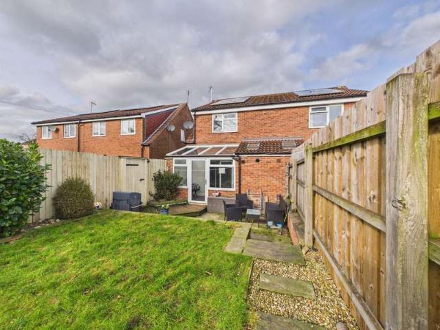 2 Bedroom Semi Detached House