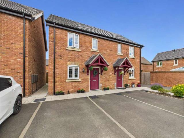 2 Bedroom Semi Detached House